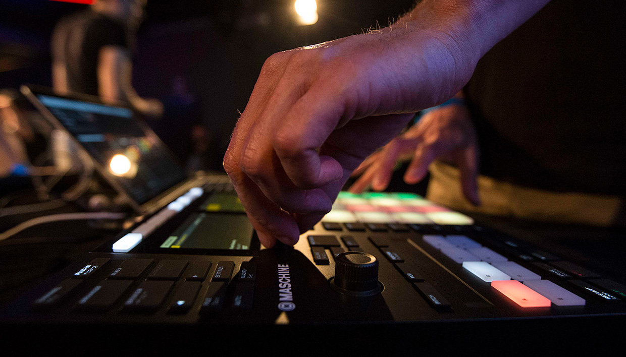 Watch: How to get started with MASCHINE | Native Instruments Blog