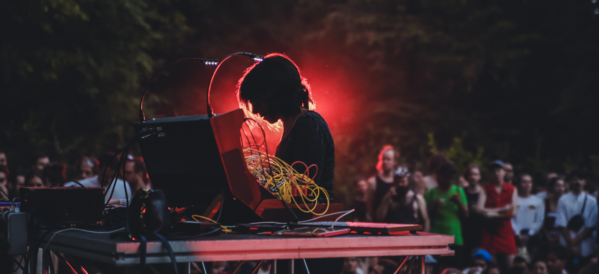 Making waves with Suzanne Ciani | Native Instruments Blog