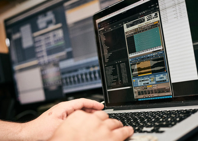 TesseracT: Processing, reassembling metal music | Native Instruments Blog