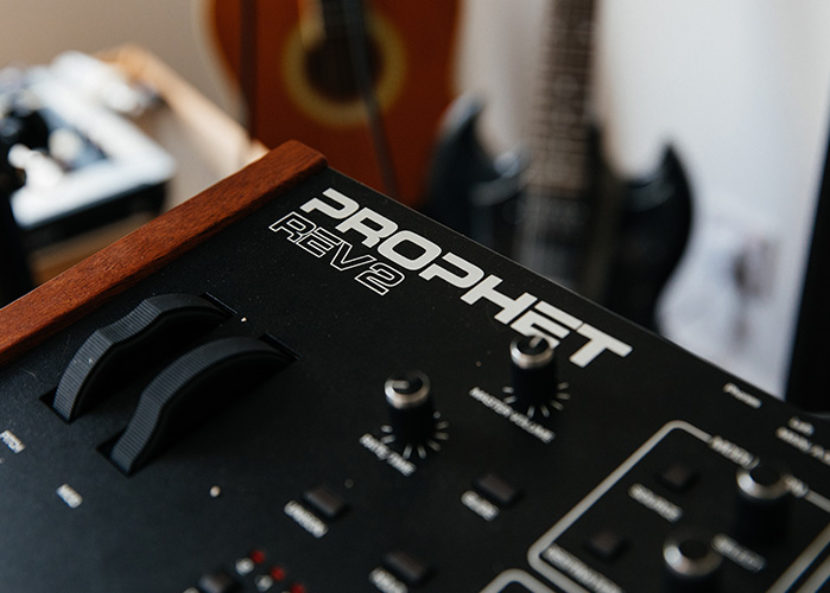 Creating atmospheres with Rival Consoles | Native Instruments Blog