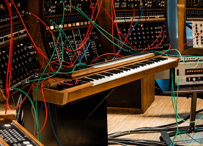 Making MODULAR ICONS with Michelle Moog-Koussa | Native Instruments Blog