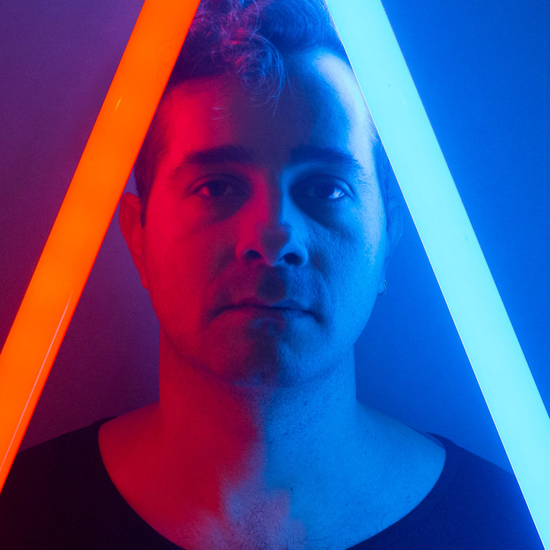 Telefon Tel Aviv: Sound design, sine waves, and why ‘wrong’ is often ...