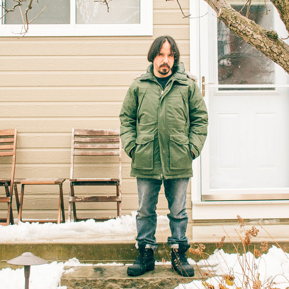 Jim Guthrie: From guitar music to scoring games | Native Instruments Blog