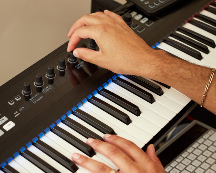 Talking keyboards with Andre Louis | Native Instruments Blog