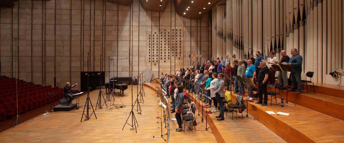 不協和な合唱、サウンドデザインとスクリプト：MYSTERIAはこうして作られた | Native Instruments Blog