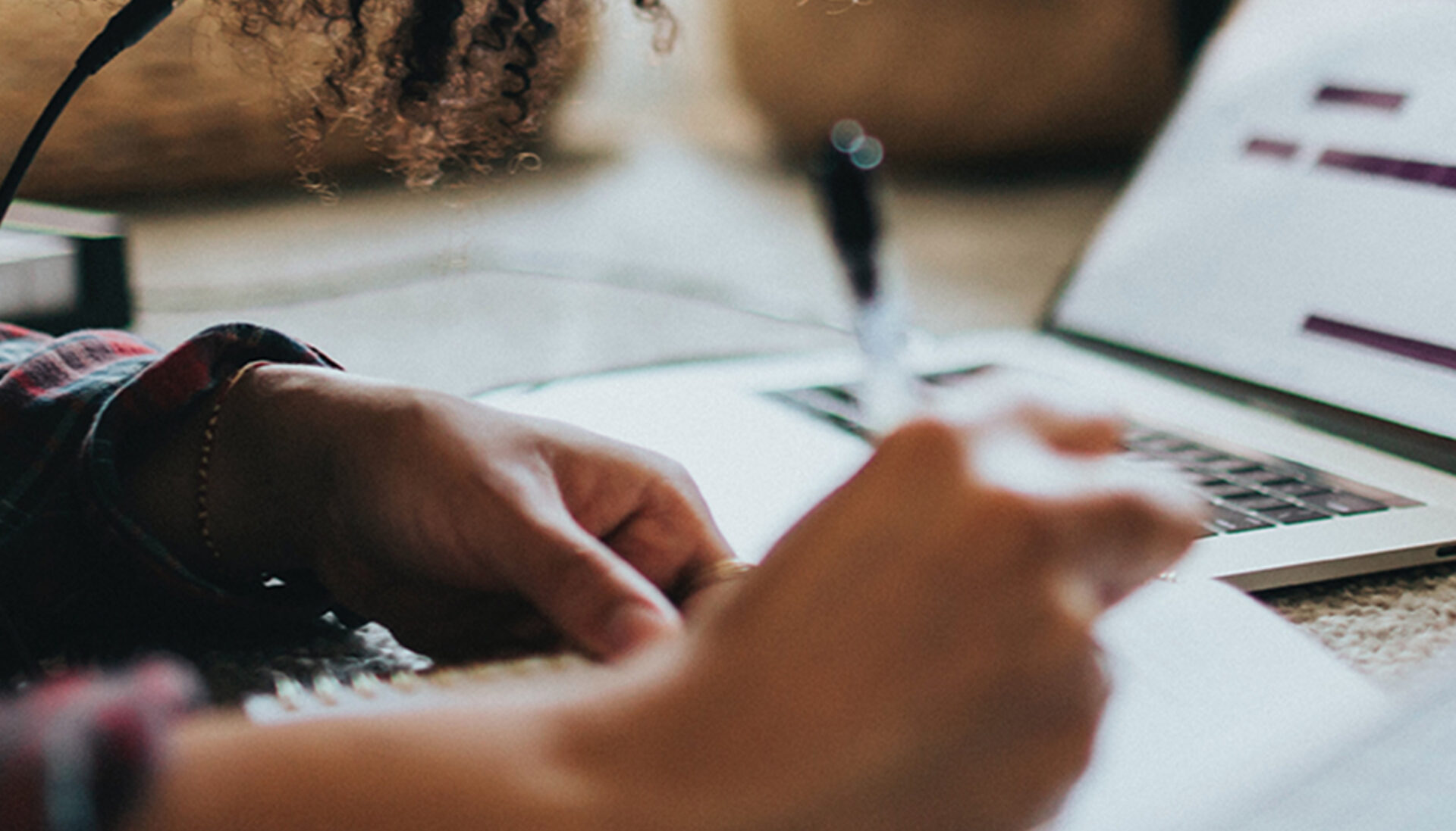 How to write song lyrics in 5 easy steps | Native Instruments Blog