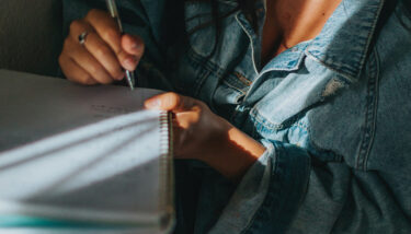 Song structure 101: The basics every songwriter should know | Native ...