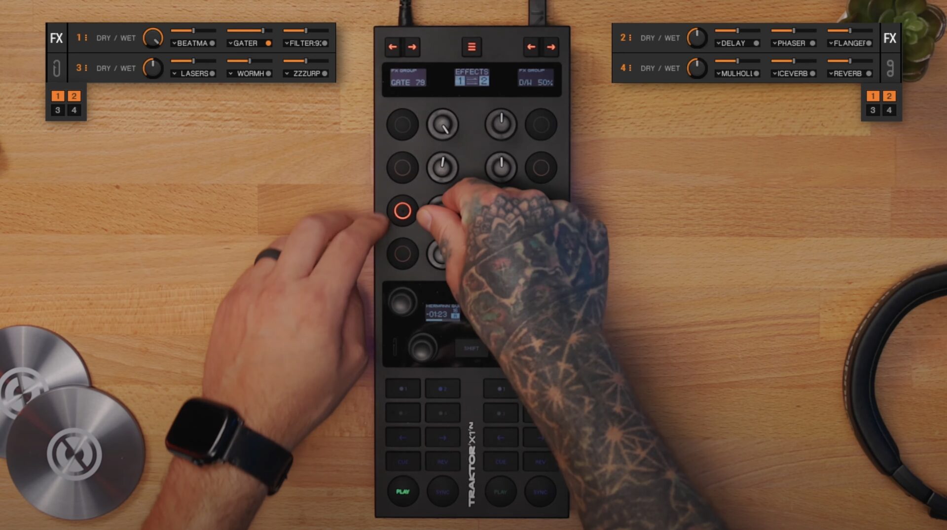 Getting started with the Traktor X1 MK3 DJ controller | Native ...