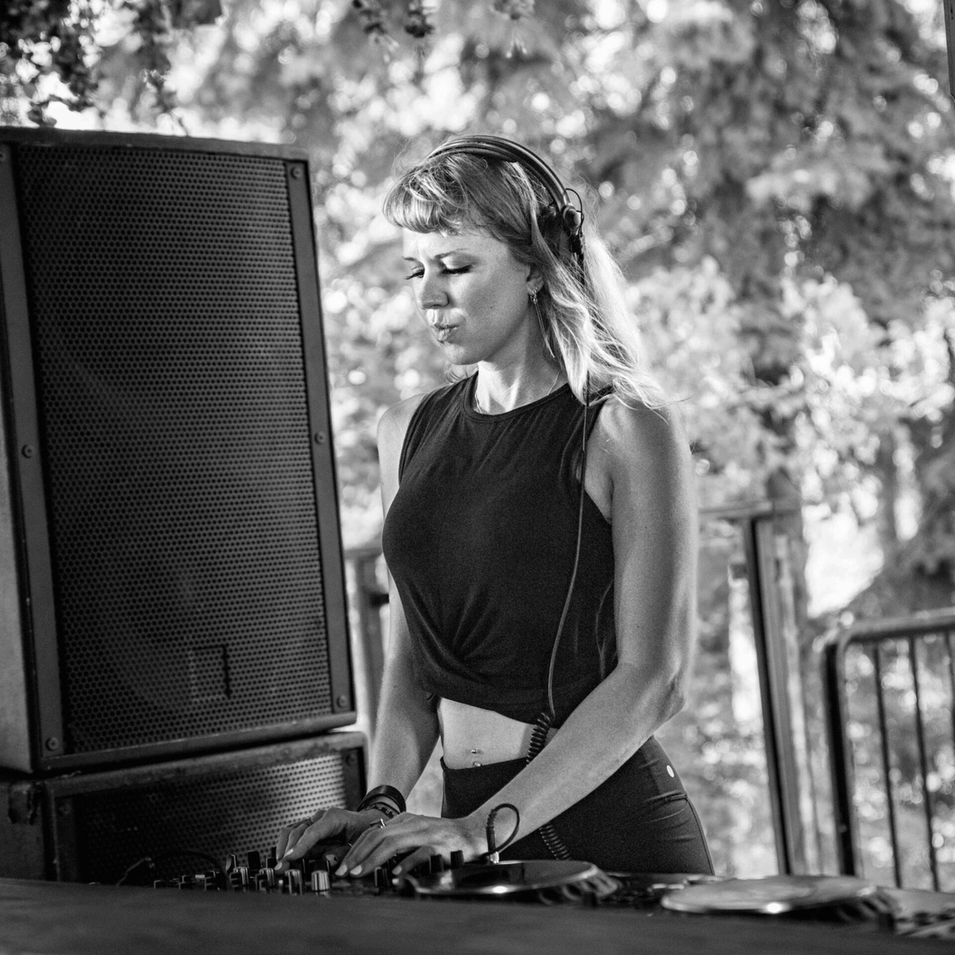 Top 25 DJ tips to improve your skills | Native Instruments Blog