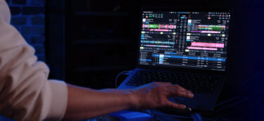 Top 25 DJ tips to improve your skills | Native Instruments Blog