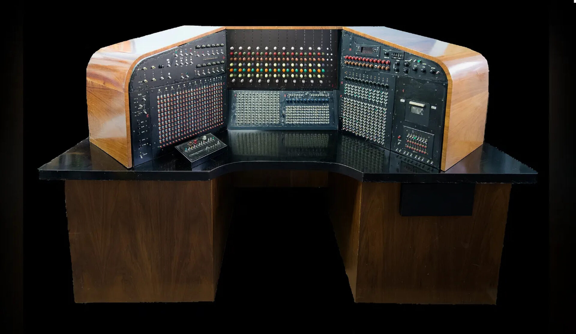 From synths to sequencers: Meet the pioneers of electronic music ...