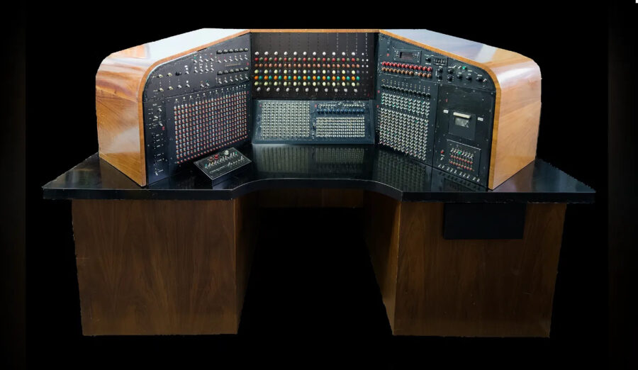 From synths to sequencers: Meet the pioneers of electronic music ...