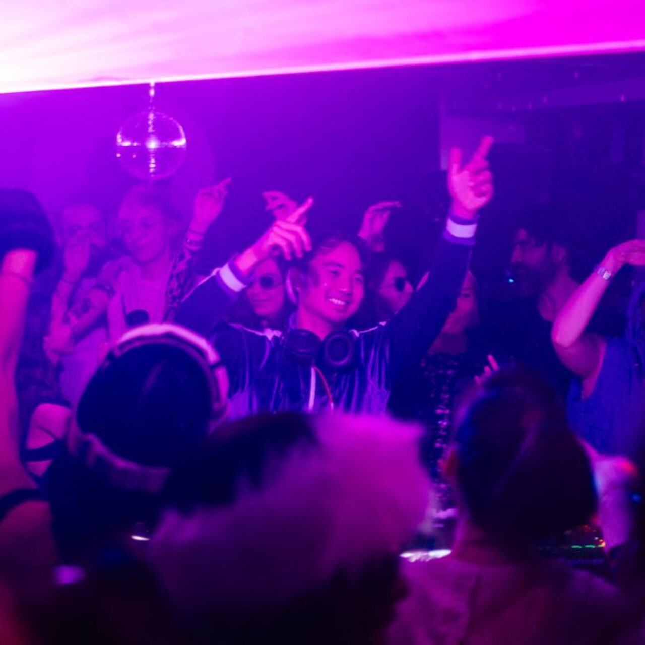 How HWIN makes MIDI feel human with Kontakt and real-time expression ...