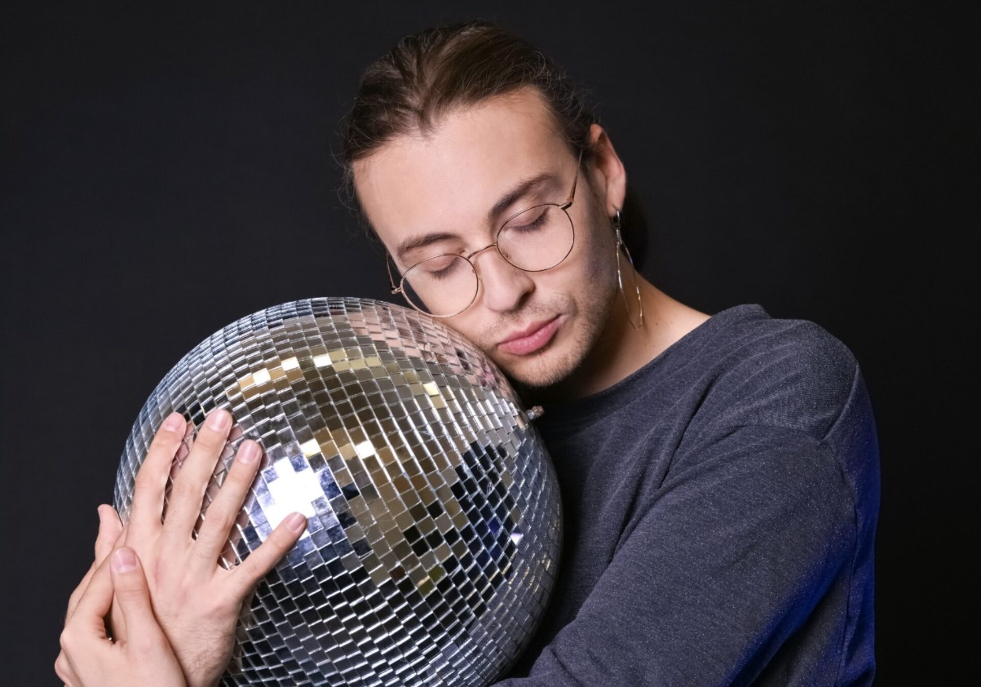 Building tracks with generative ideas: how iorie uses Reaktor | Native ...